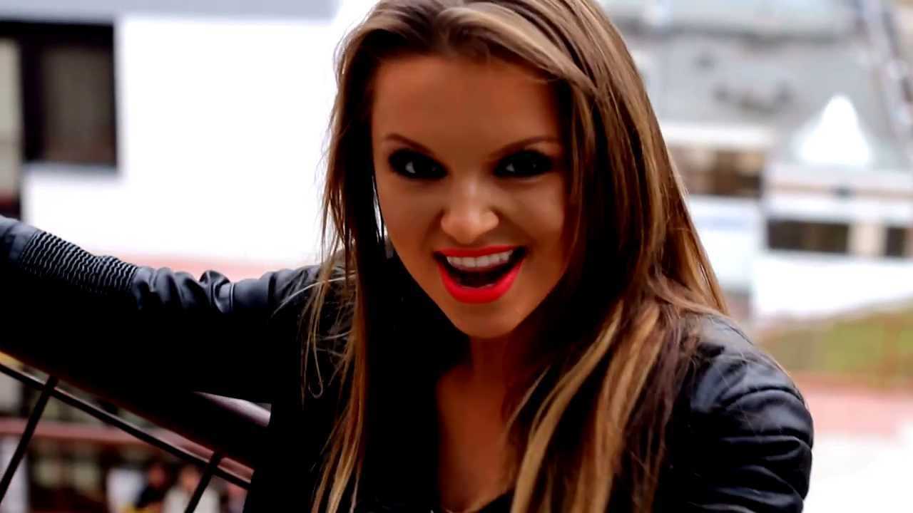 Enela's Biography And Facts' | Popnable