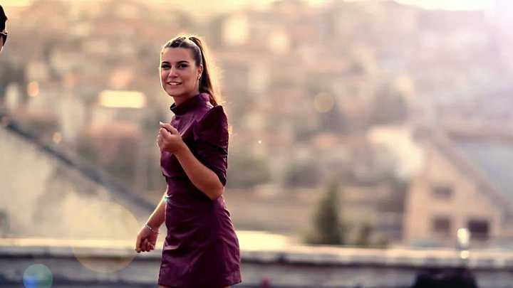 Elsa Famous Songs | Popnable