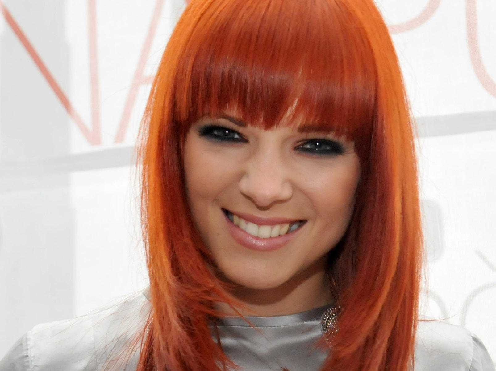 Nina Pušlar Famous Songs | Popnable