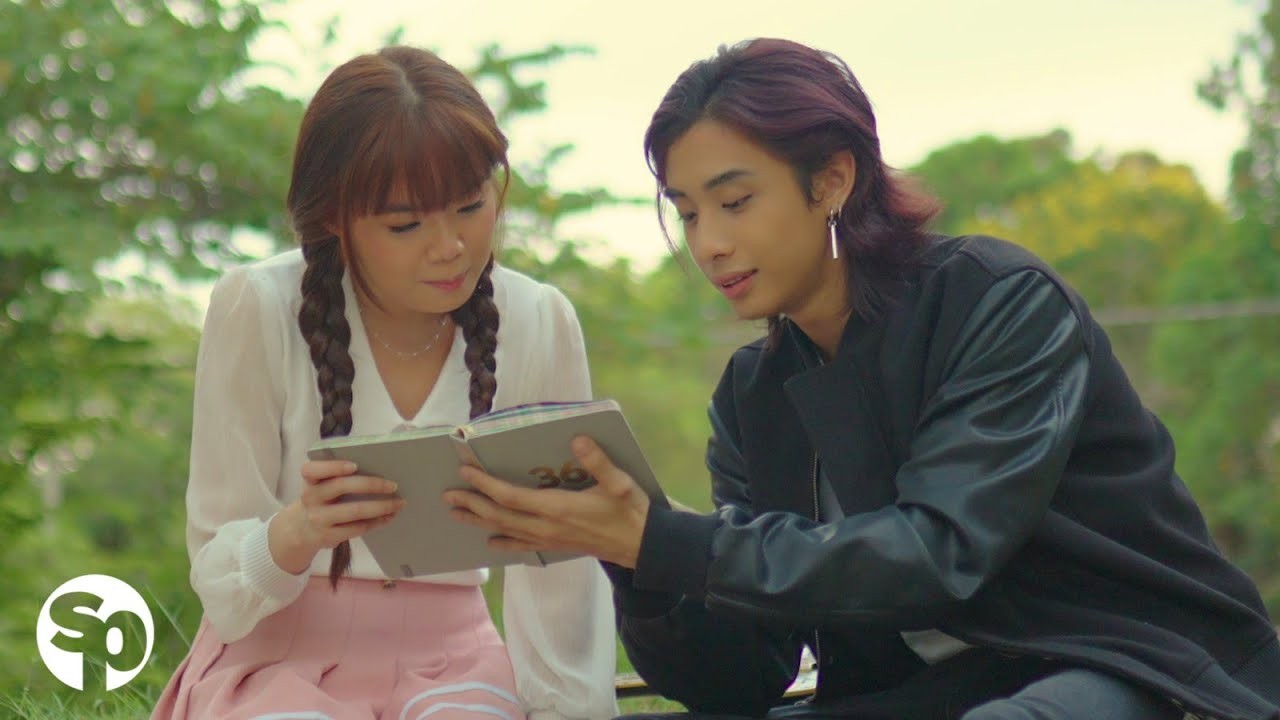 Cesca's Biography And Facts' | Popnable