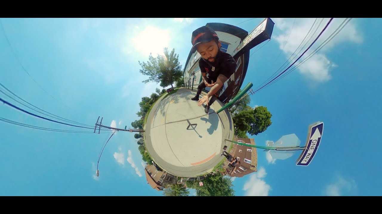 Courtney Bell's Biography And Facts' | Popnable