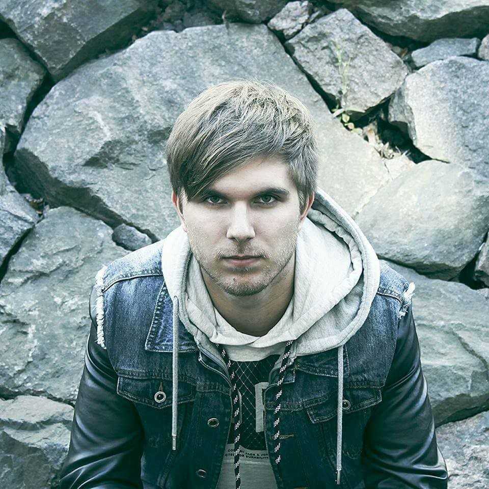 Digital Mindz's Biography And Facts' | Popnable