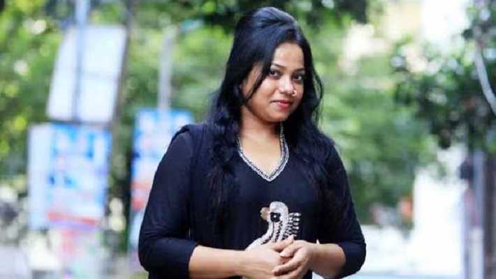 Doly Sayontoni Net Worth - How Much Does Doly Sayontoni Make? | Popnable