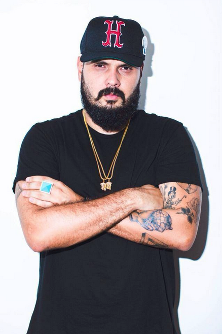 Don Cesão Popular Songs | Popnable