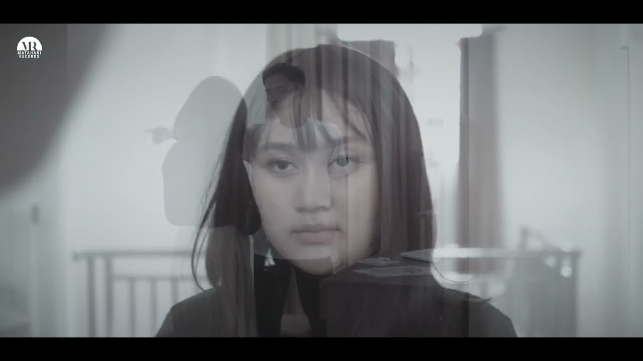 Elgy Yandara's Biography And Facts' | Popnable