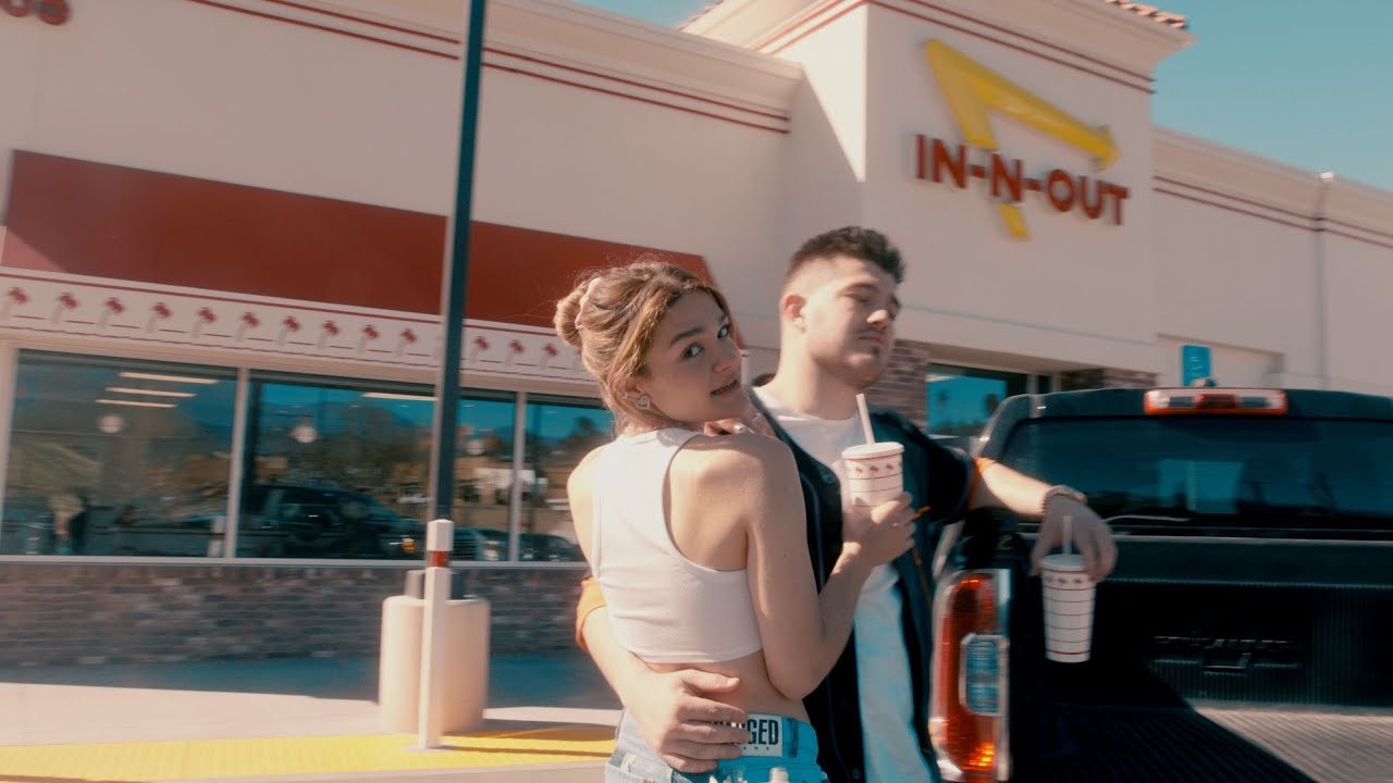 Emily Roberts Biografie und Fakten | Popnable