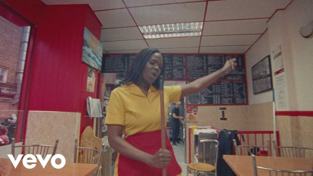 Enny from UK | Popnable