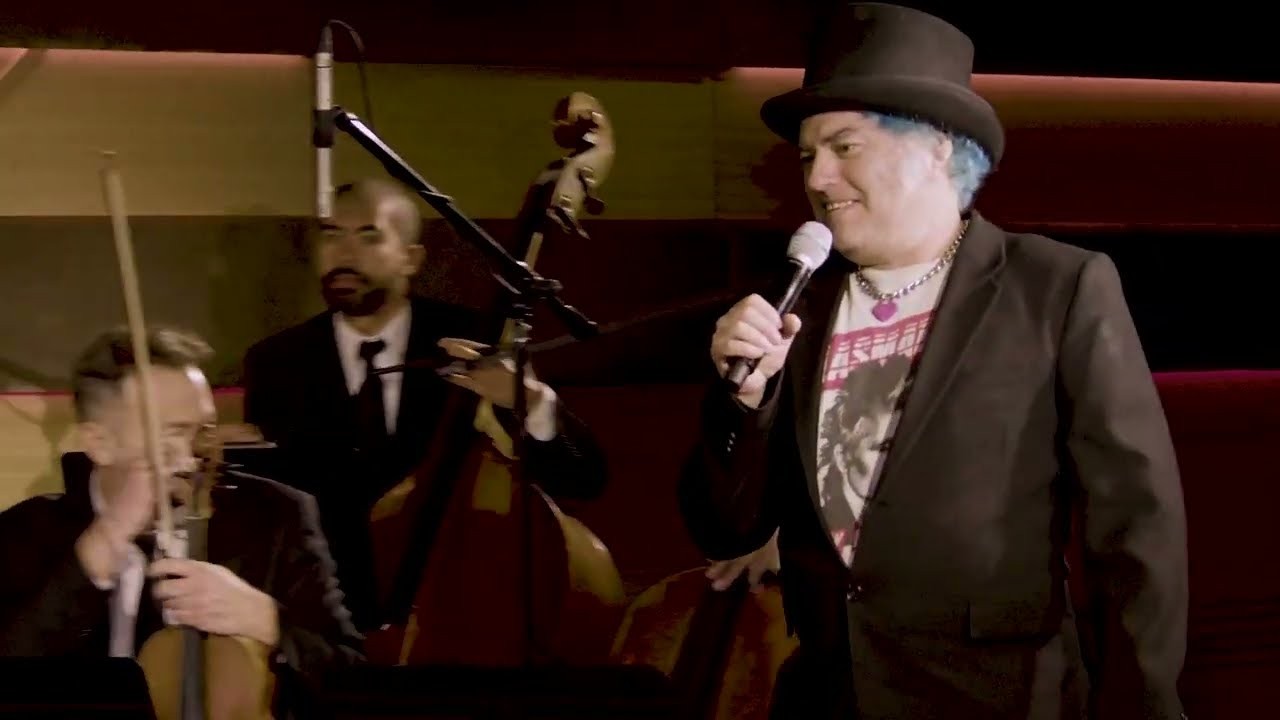 Fat Mike's Biography And Facts' | Popnable