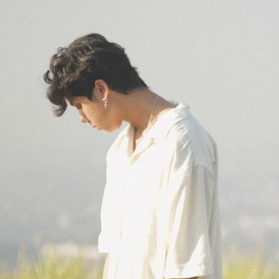 Fern.'s Biography And Facts' | Popnable