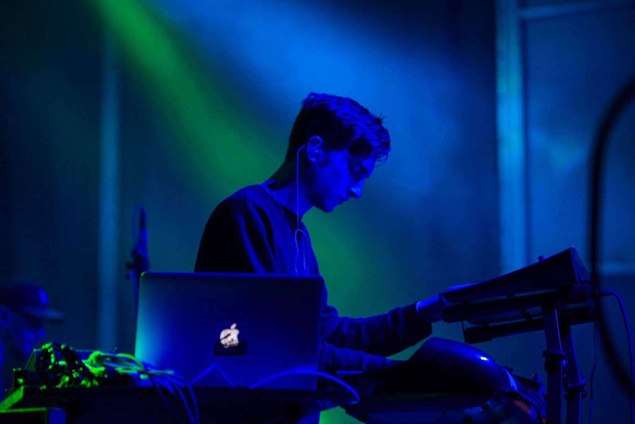 Icarus Moth's Biography And Facts' | Popnable