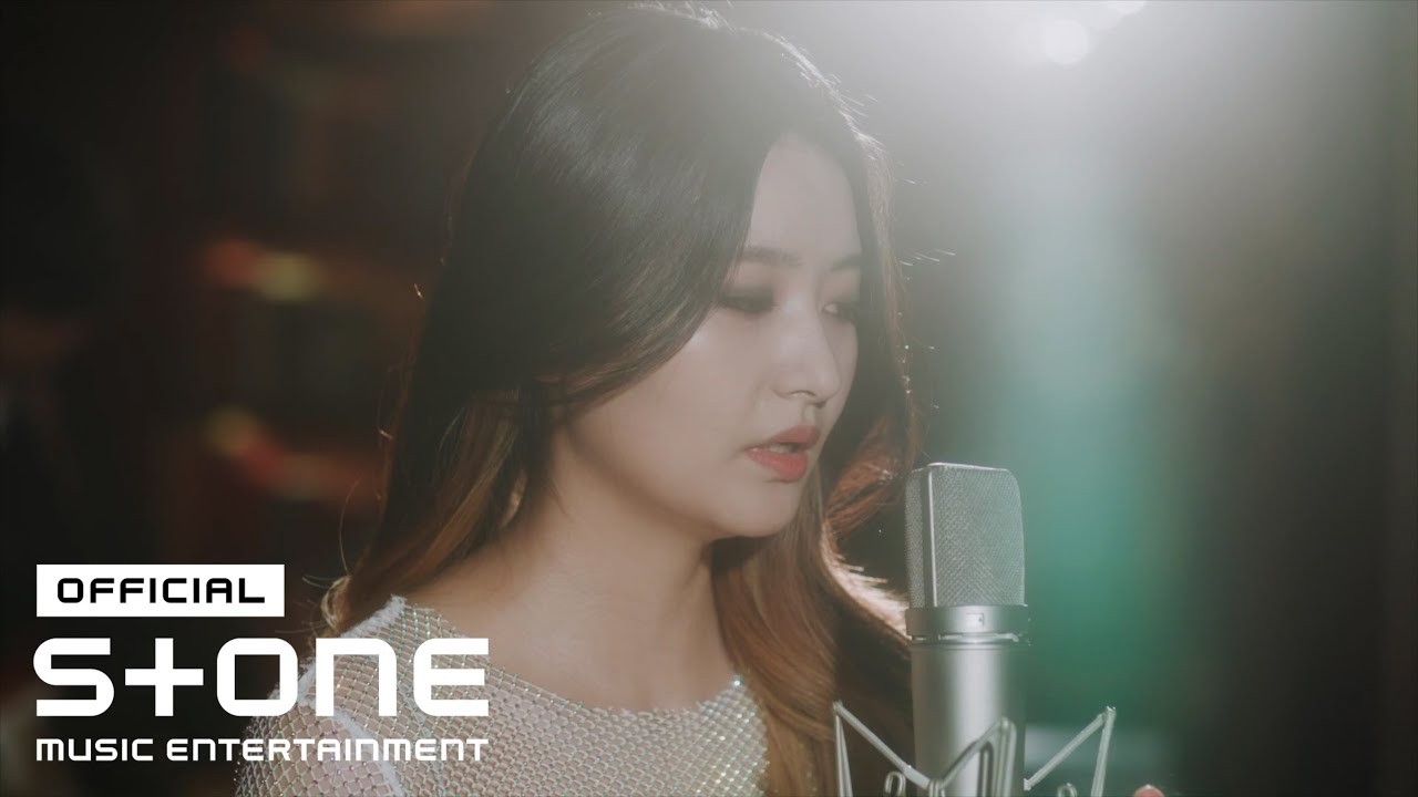 Joyce's Biography And Facts' | Popnable