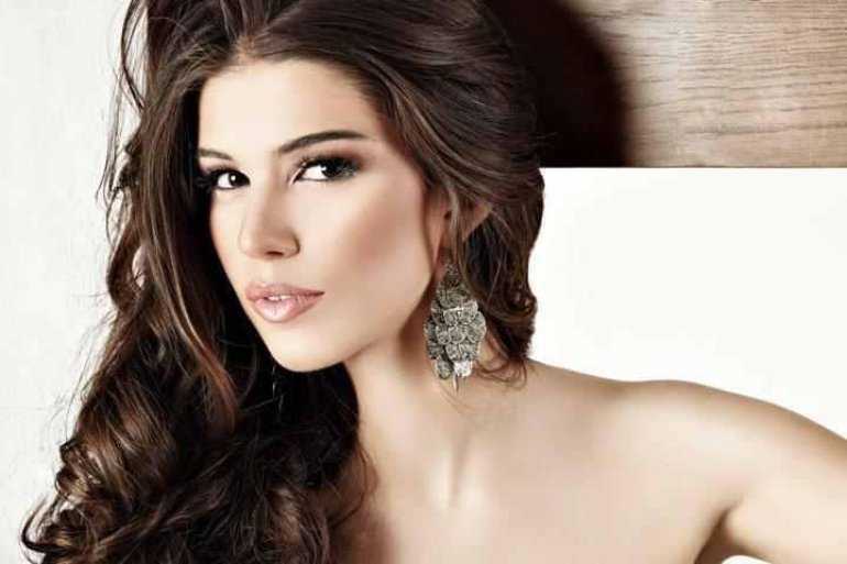 Lara Scandar Net Worth - How Much Does Lara Scandar Make? | Popnable