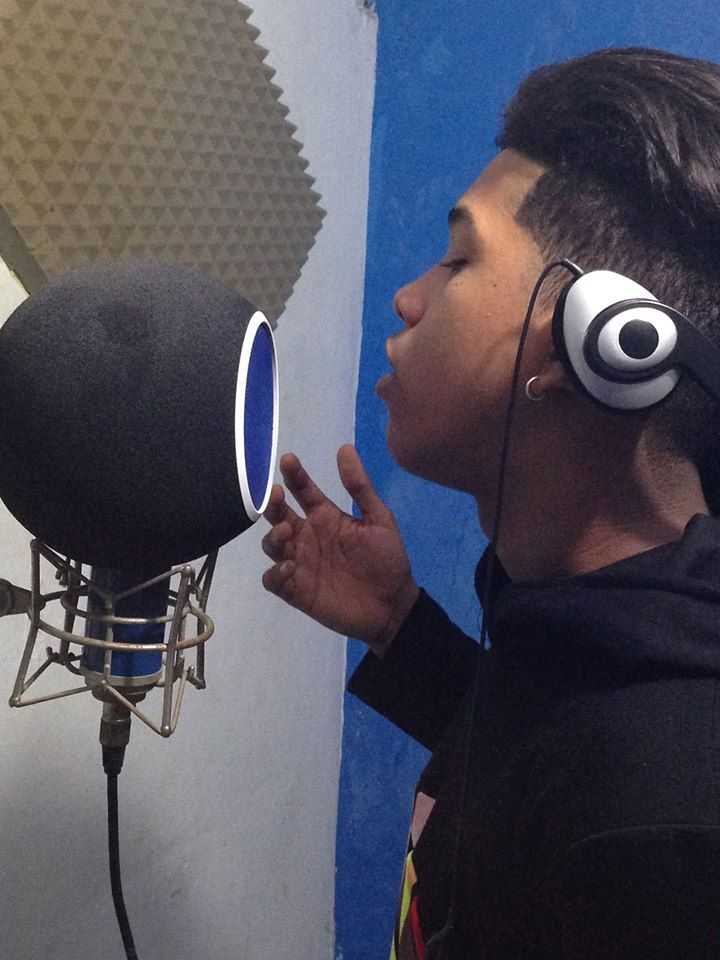 Luister La Voz Biografía y hechos | Popnable