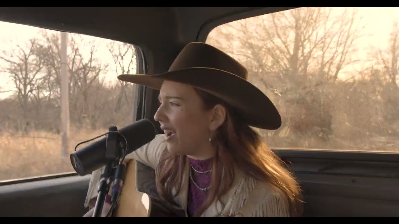 Noeline Hofman from USA | Popnable