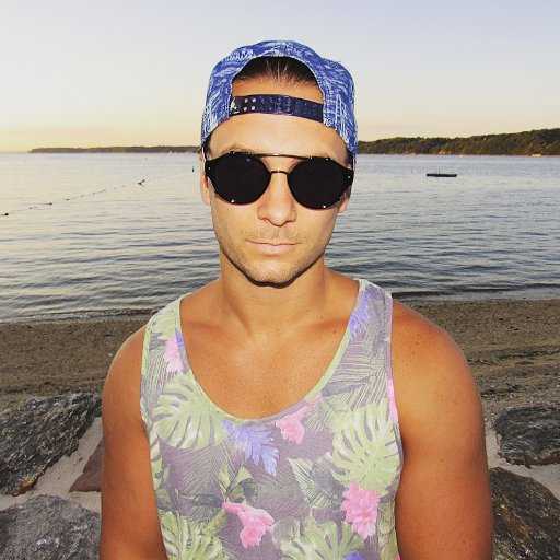 Paige from South Africa | Popnable