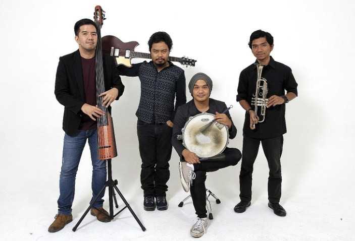Payung Teduh Best Songs | Popnable