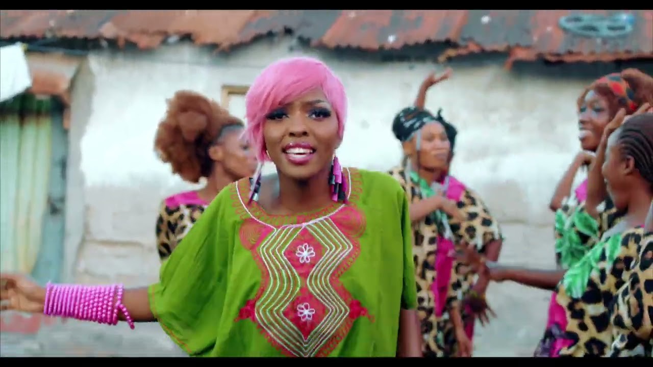 Phina's Biography And Facts' | Popnable