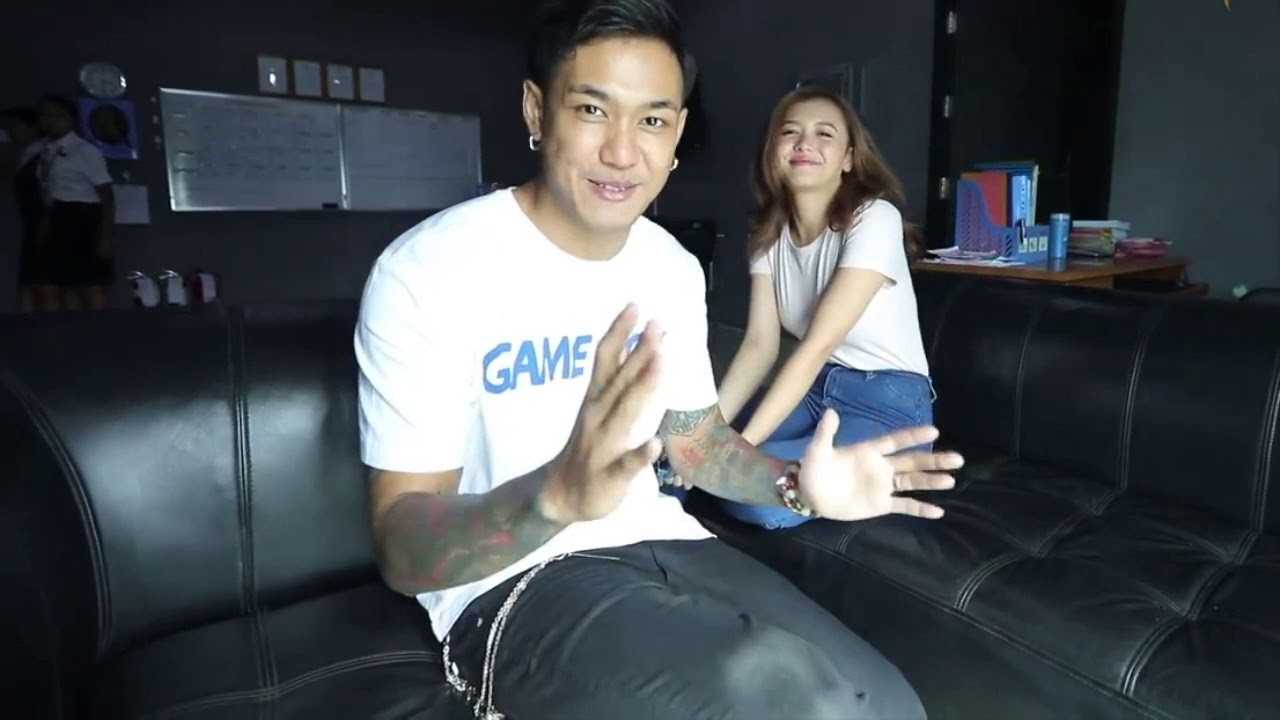 Shwe Htoo's Biography And Facts' | Popnable