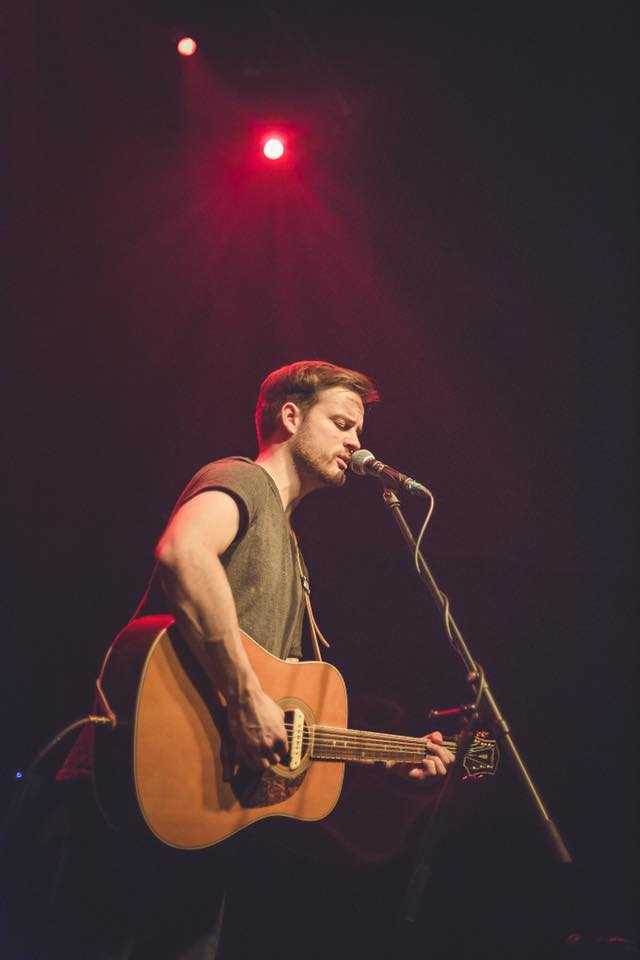 Thom Artway's Biography And Facts' | Popnable