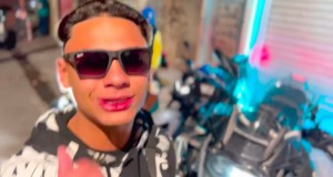 "Os Drake Passou Chutado" | Buy, Play and Listen | Popnable