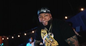 Maco La Leyenda Letras - Maco La Leyenda Traducciones | Popnable