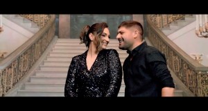 Lyrics & Translations of PLEC DE ACASA by Ticy | Popnable