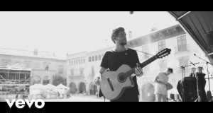 'Ella' - bahasa spanyol Lagu | Popnable