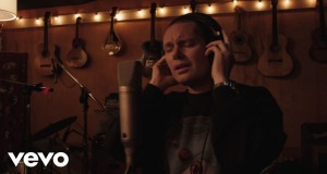 'A Quiet Voice' - ซื้อเพลงและฟังมัน | Popnable