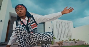 Lyrics & Translations of Shenge by Li John | Popnable